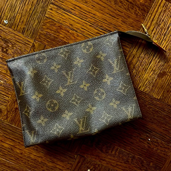 Louis Vuitton | Bags | Louis Vuitton Monogram Pouch Authentic | Poshmark